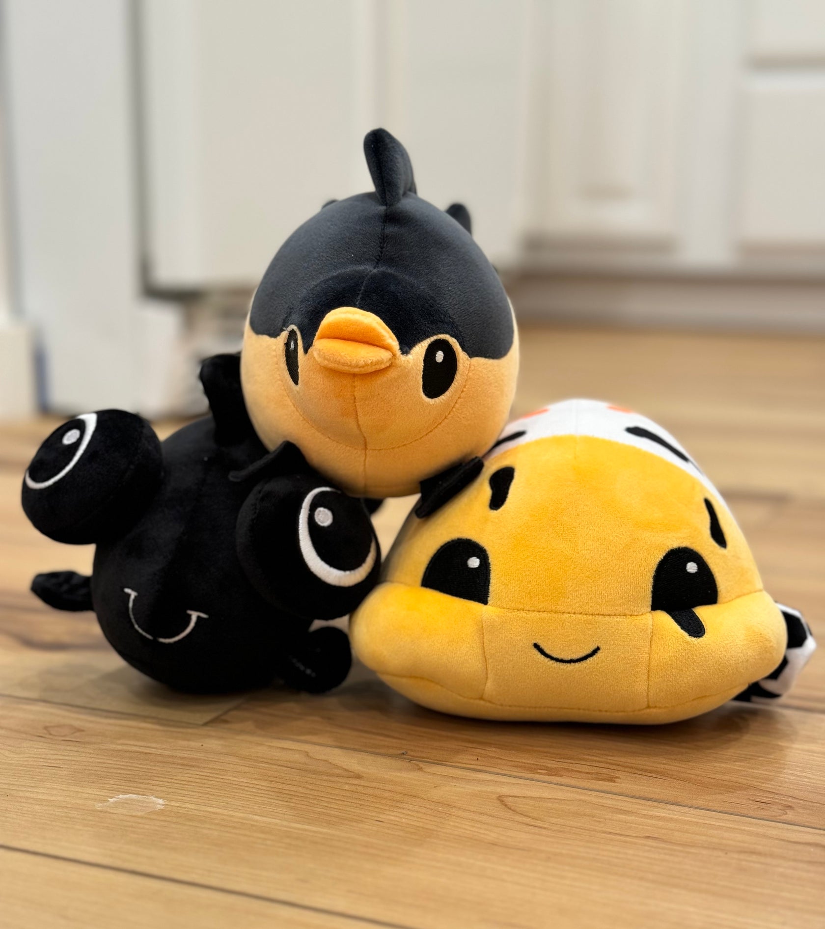 Goldfish Plushy Bundle! (Lil Dumpy, Jill, & Mr. Cow) – Luke's Goldies